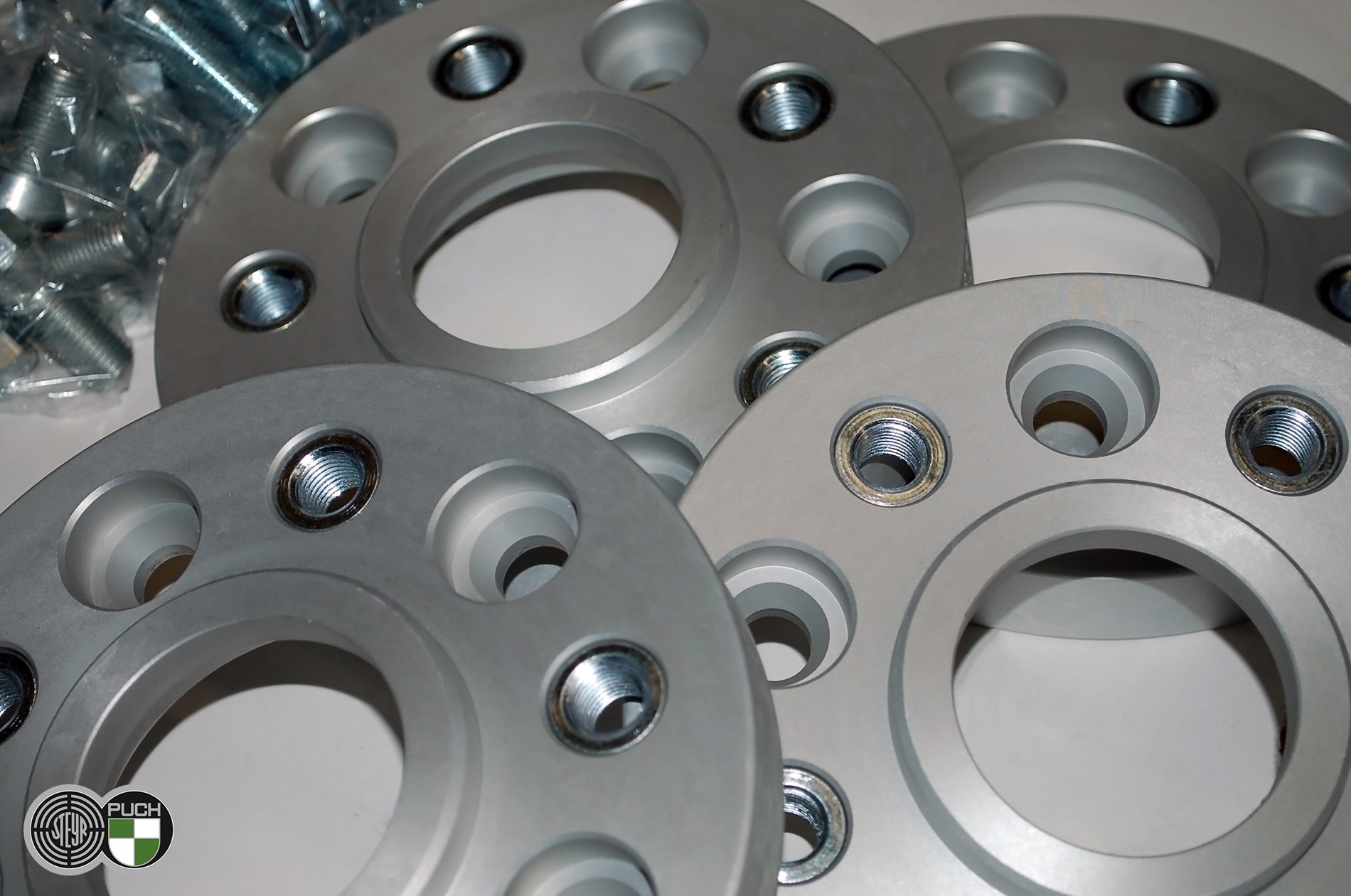 WHEEL-SPACER 22MM G-CLASS (4PCS)